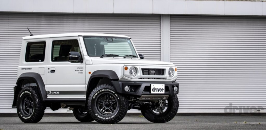 【JAOS】スタンスのよさを引き立て"魅せる"｜JB64ジムニー／JB74ジムニーシエラ最新カスタムパーツセレクション | ドライバーWeb｜クルマ好きの“知りたい”がここに