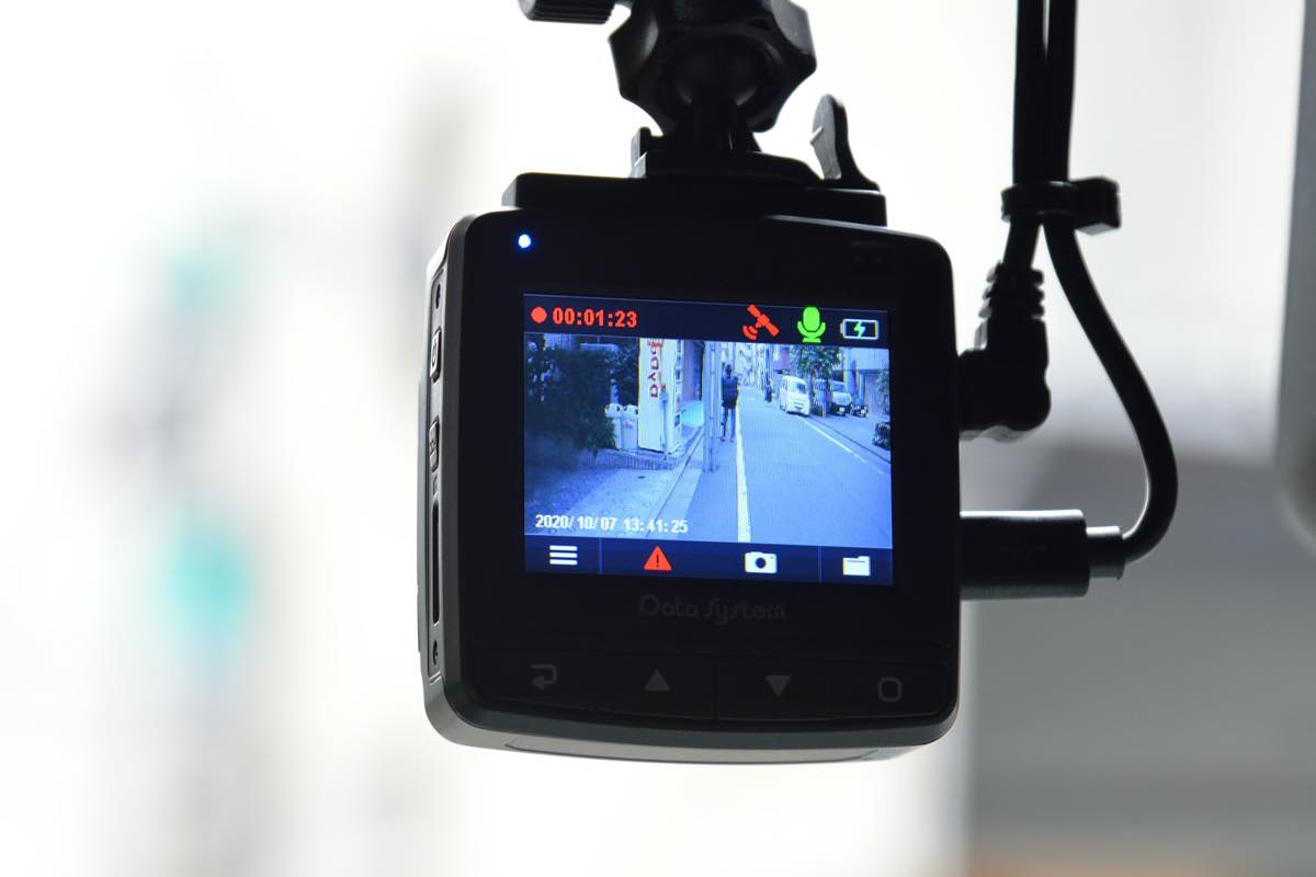 【最新ドラレコ】フルHD以上の美しい画質！データシステムのDVR3200-Bを速攻テスト | ドライバーWeb｜クルマ好きの“知りたい”がここに