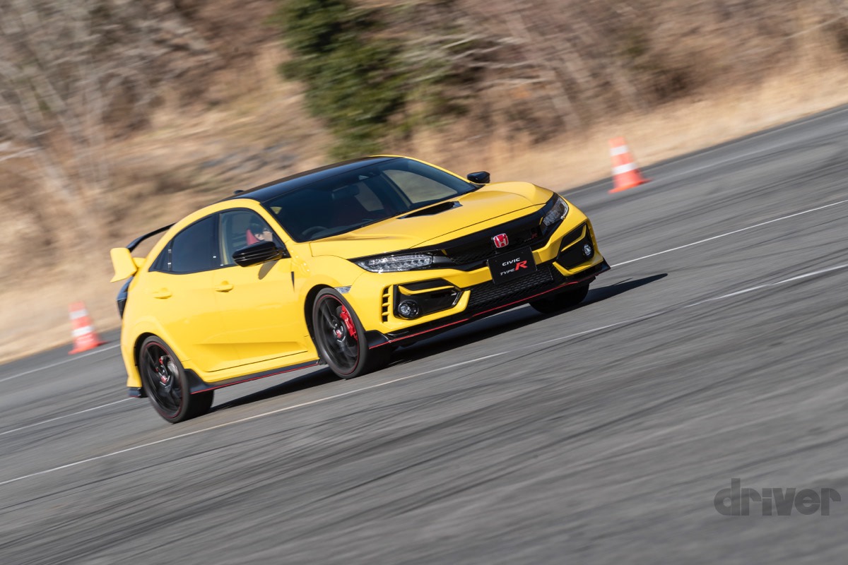 新旧シビックを試乗！その2 史上最強FFスポーツ、タイプRの限定車は次元が違うって | ドライバーWeb｜クルマ好きの“知りたい”がここに
