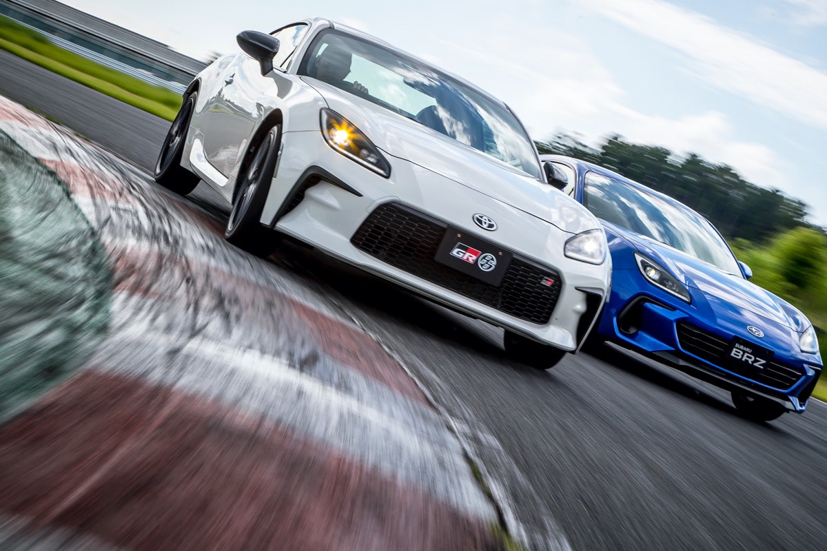 GR86／BRZ 新型試乗…「構造」を変えてまで生み出したかった「走りの違い」とは | ドライバーWeb｜クルマ好きの“知りたい”がここに