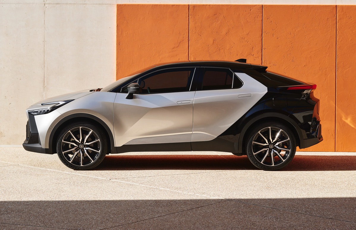 トヨタ、新型C-HRは「日本に導入せず」!! その理由とは | ドライバーWeb｜クルマ好きの“知りたい”がここに