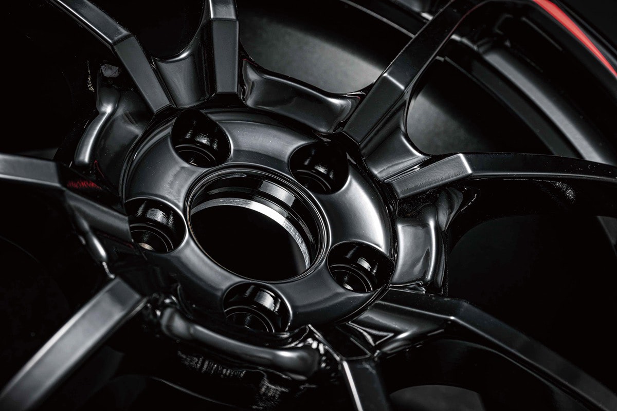 【GR86／BRZカスタム】過激なホットモデルに対応した勝負ホイール｜RAYS VOLK RACING NE24 club sport｜ | ドライバーWeb｜クルマ好きの“知りたい”がここに