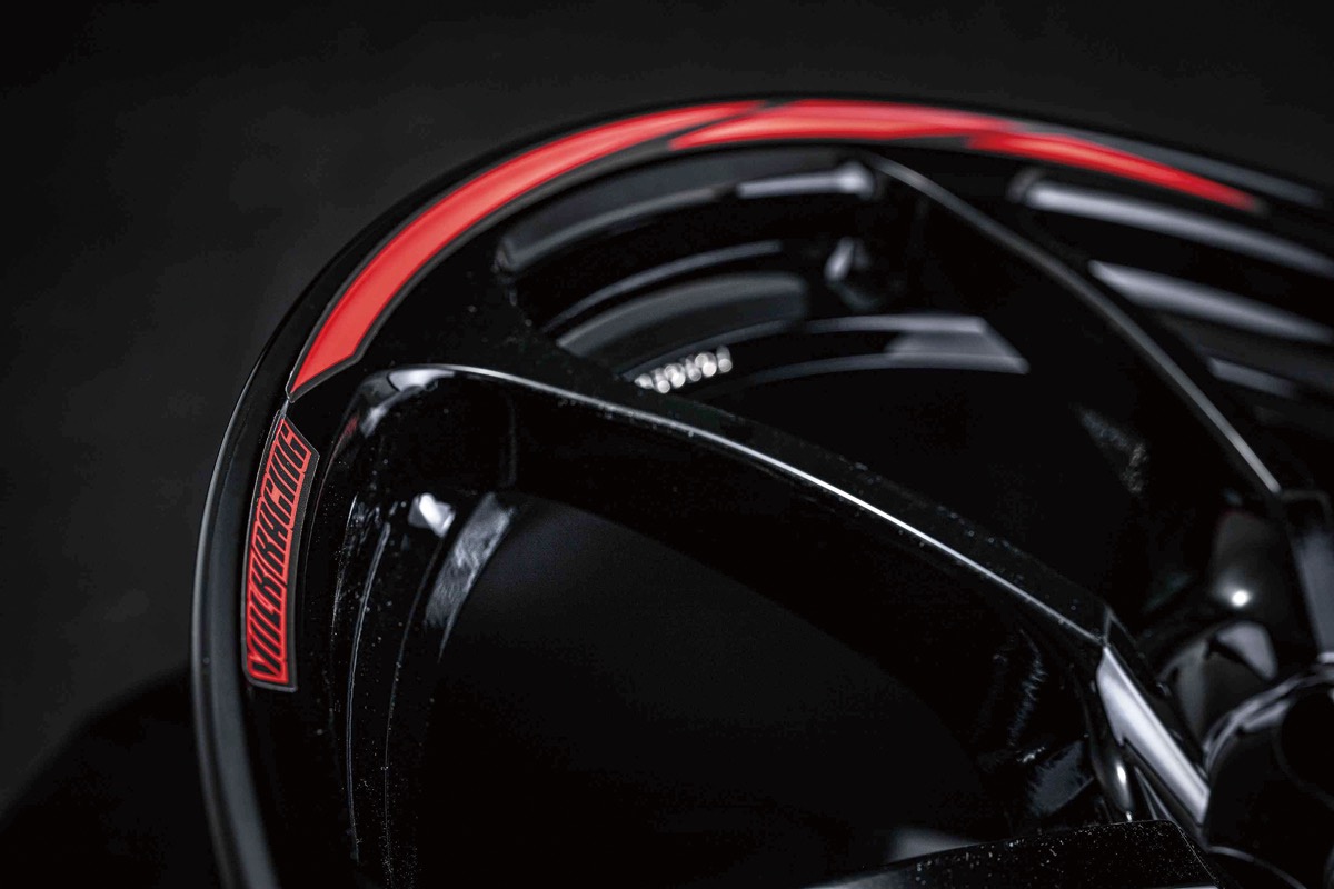 【GR86／BRZカスタム】過激なホットモデルに対応した勝負ホイール｜RAYS VOLK RACING NE24 club sport｜ | ドライバーWeb｜クルマ好きの“知りたい”がここに