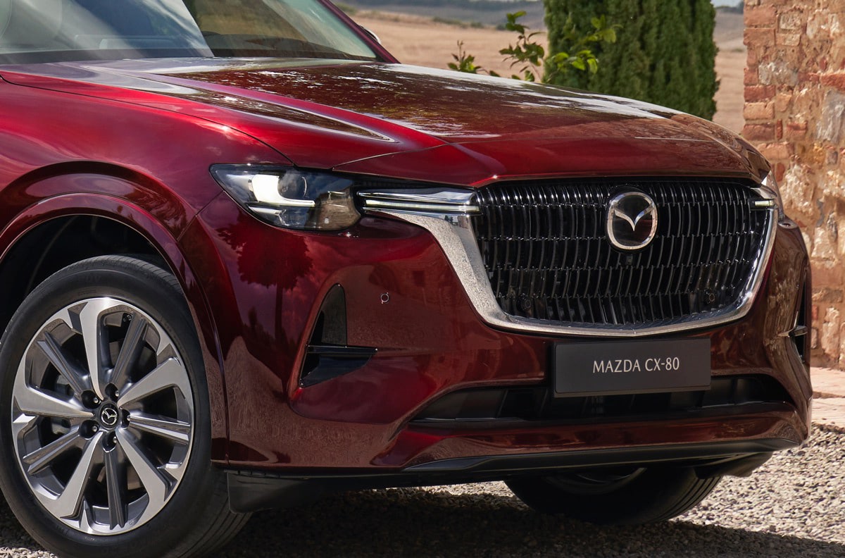【日本にも導入予定】マツダ、3列SUV「CX-80」を欧州で発表…伸びやかなスタイリング | ドライバーWeb｜クルマ好きの“知りたい”がここに