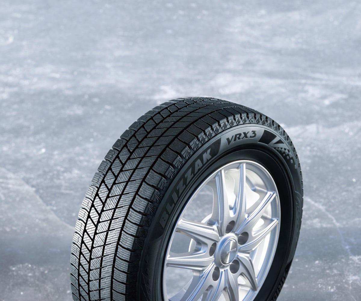 【SUV用サイズも拡大】圧倒的に氷に強い進化型スタッドレスタイヤ｜BRIDGESTONE BLIZZAK VRX3｜ | ドライバーWeb｜クルマ好きの“知りたい”がここに