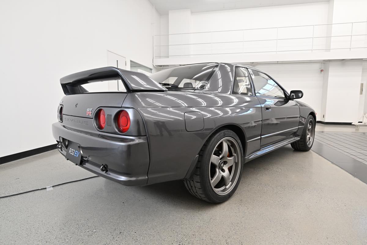 新たな“古いクルマとのかかわり方”日産「R32EV」を東京オートサロン2025で参考展示 | ドライバーWeb｜クルマ好きの“知りたい”がここに