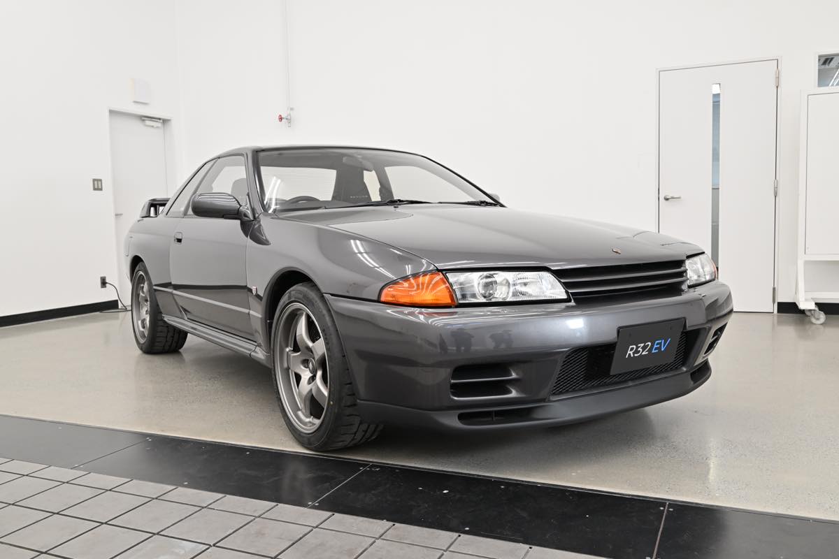 新たな“古いクルマとのかかわり方”日産「R32EV」を東京オートサロン2025で参考展示 | ドライバーWeb｜クルマ好きの“知りたい”がここに