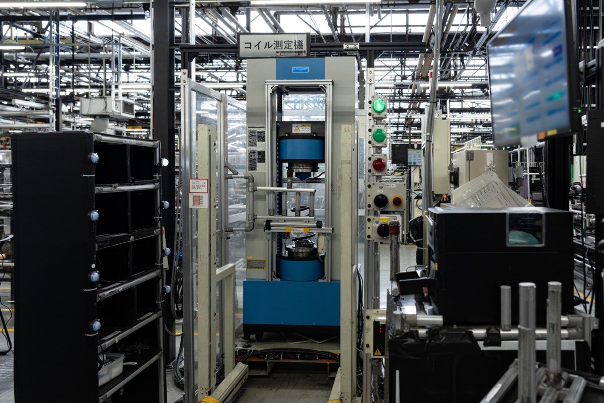 【オーナー限定特別体験】GRファクトリー見学が始動。“走りへのこだわり”を間近で感じられる | ドライバーWeb｜クルマ好きの“知りたい”がここに