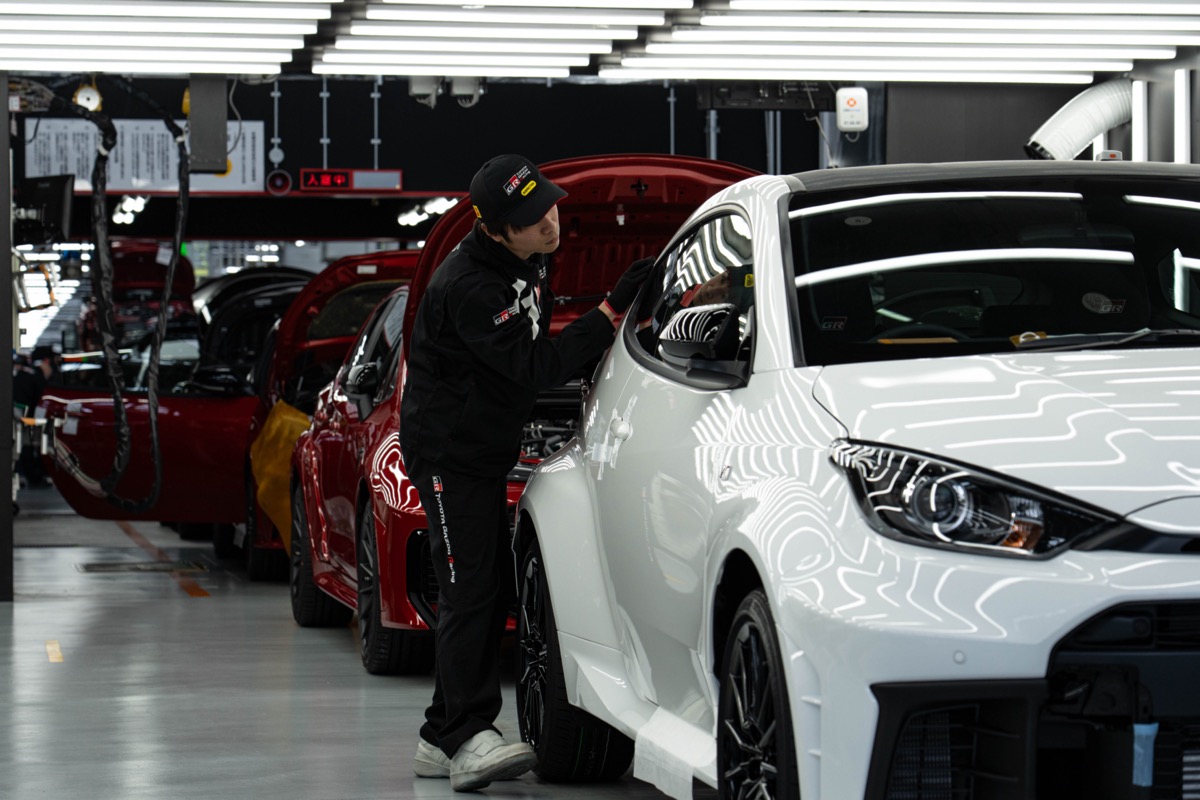 【オーナー限定特別体験】GRファクトリー見学が始動。“走りへのこだわり”を間近で感じられる | ドライバーWeb｜クルマ好きの“知りたい”がここに