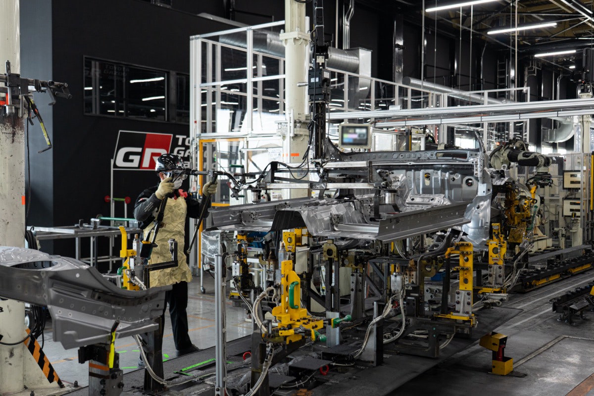 【オーナー限定特別体験】GRファクトリー見学が始動。“走りへのこだわり”を間近で感じられる | ドライバーWeb｜クルマ好きの“知りたい”がここに