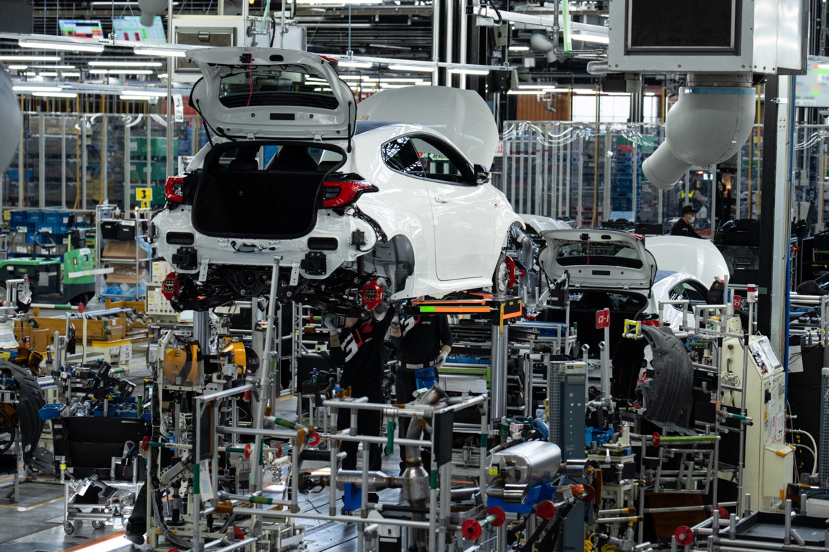 【オーナー限定特別体験】GRファクトリー見学が始動。“走りへのこだわり”を間近で感じられる | ドライバーWeb｜クルマ好きの“知りたい”がここに