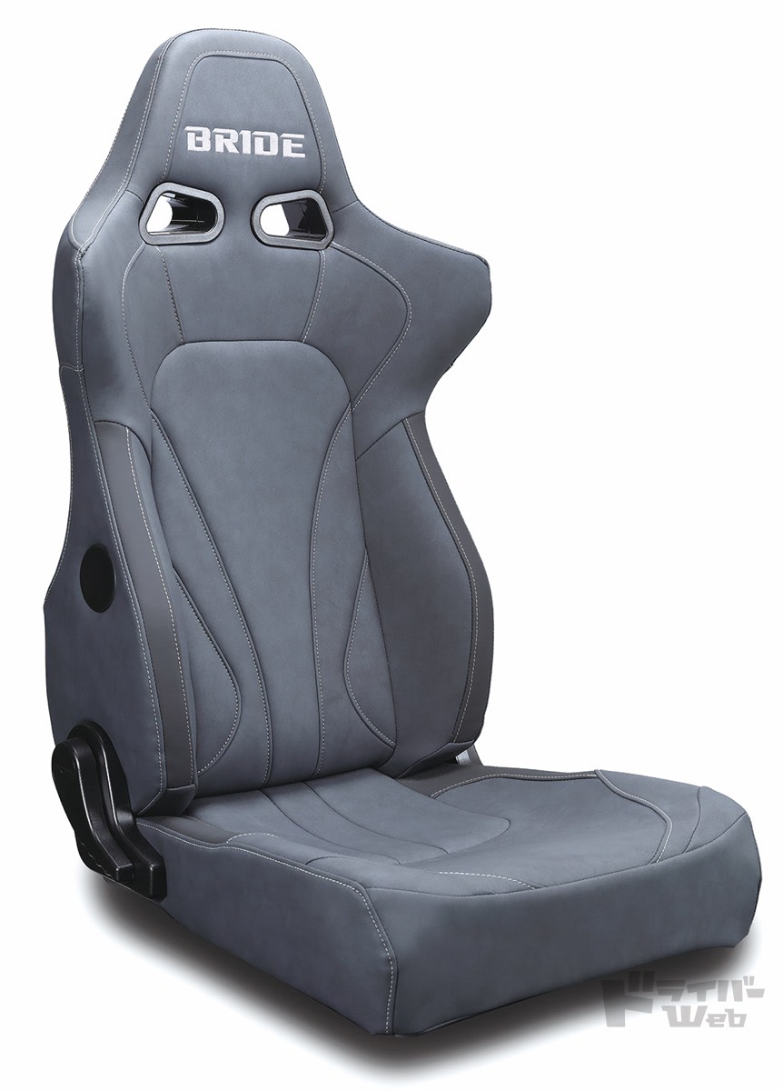 【ジムニー カスタム】高触感表皮材〝NUGRAIN〟がかなえる上質感｜BRIDE ERGOSTER NUGRAIN｜ | ドライバーWeb｜クルマ好きの“知りたい”がここに